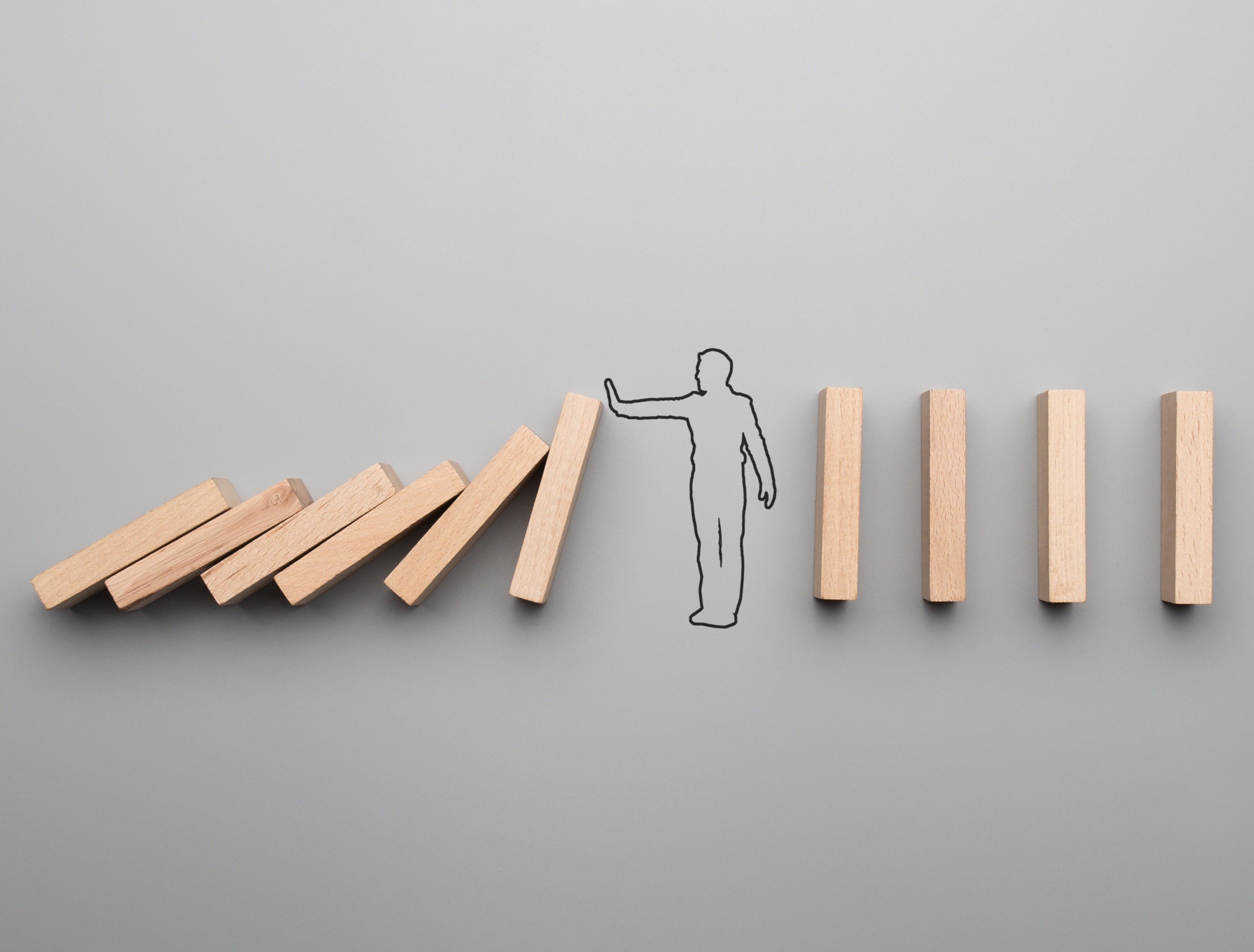 Reinforcing the Change Management Process with Online Learning